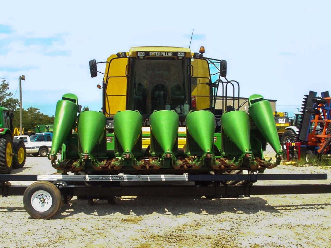 700-0008-1N-Y Adapter: Lexion (CAT/CLAAS) Combine to John Deere Header ...